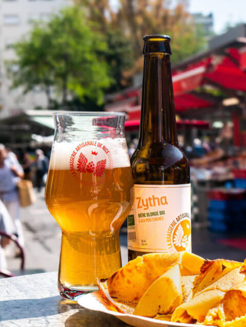 Où manger de la Socca à Nice ? | brasserie artisanale de Nice